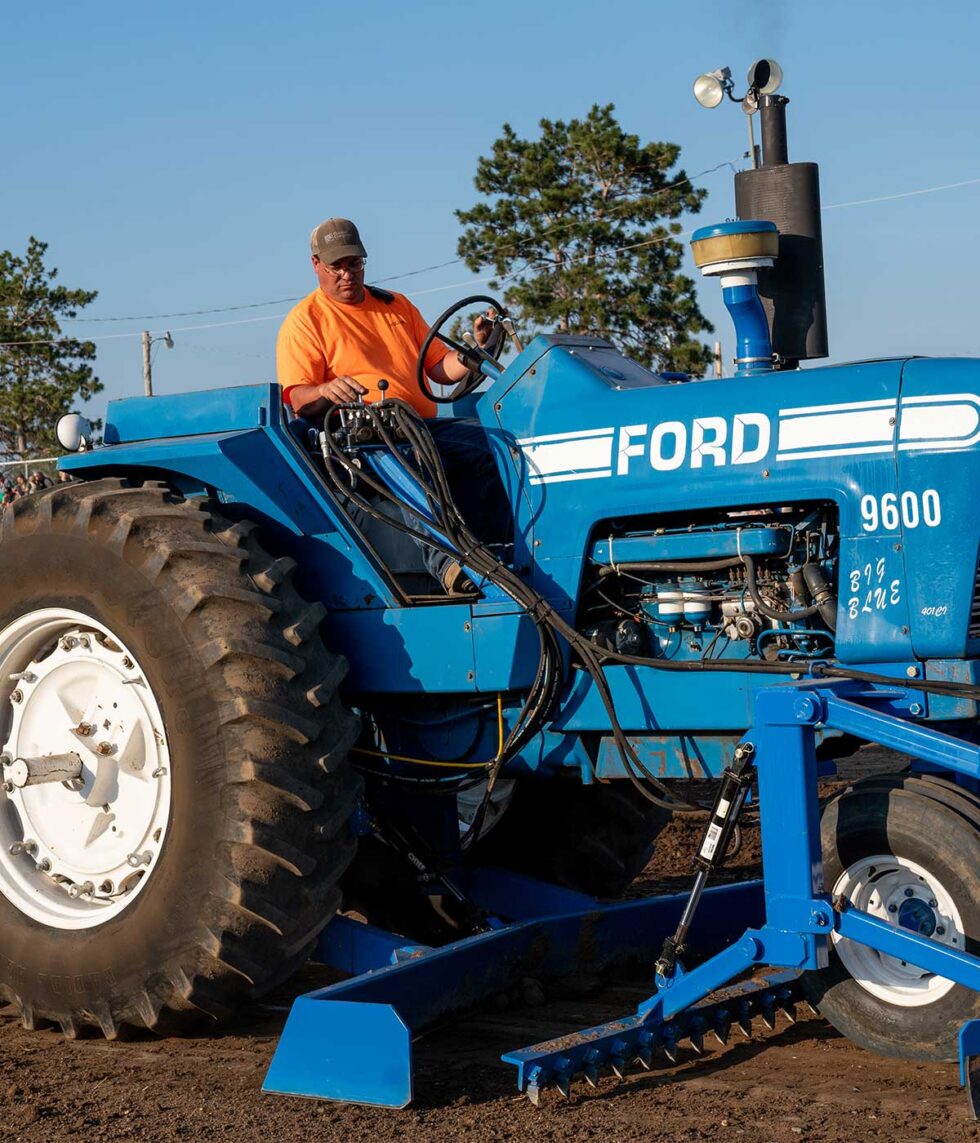 Get Involved - Elk River FFA Alumni Smoke-N-Show